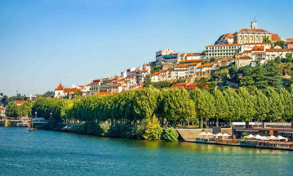 7 Ways to Spend 7 Days in Portugal in 2024 - Latitude
